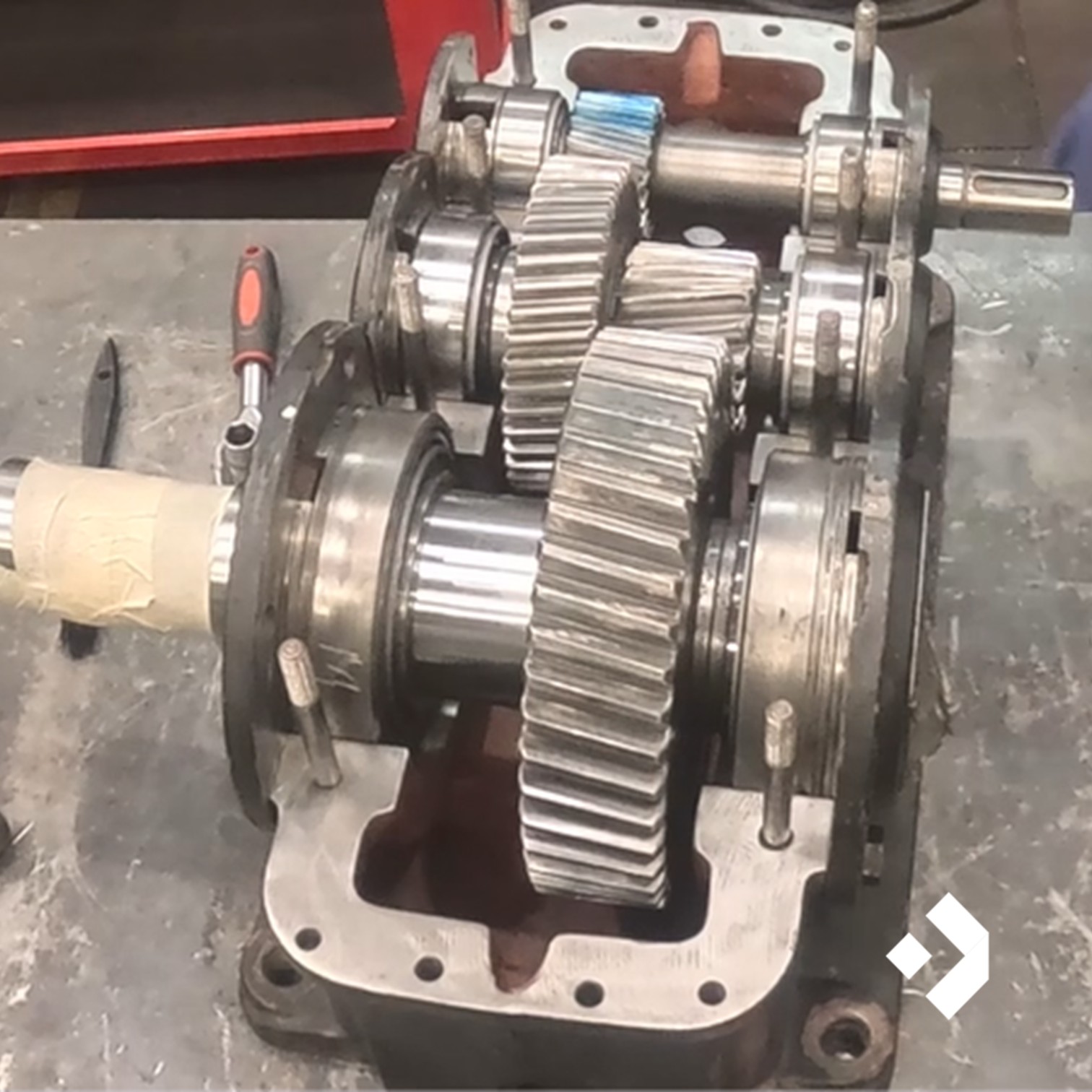 Double-Reduction Helical Gearbox Repair - HAYLEY 247 DEXIS